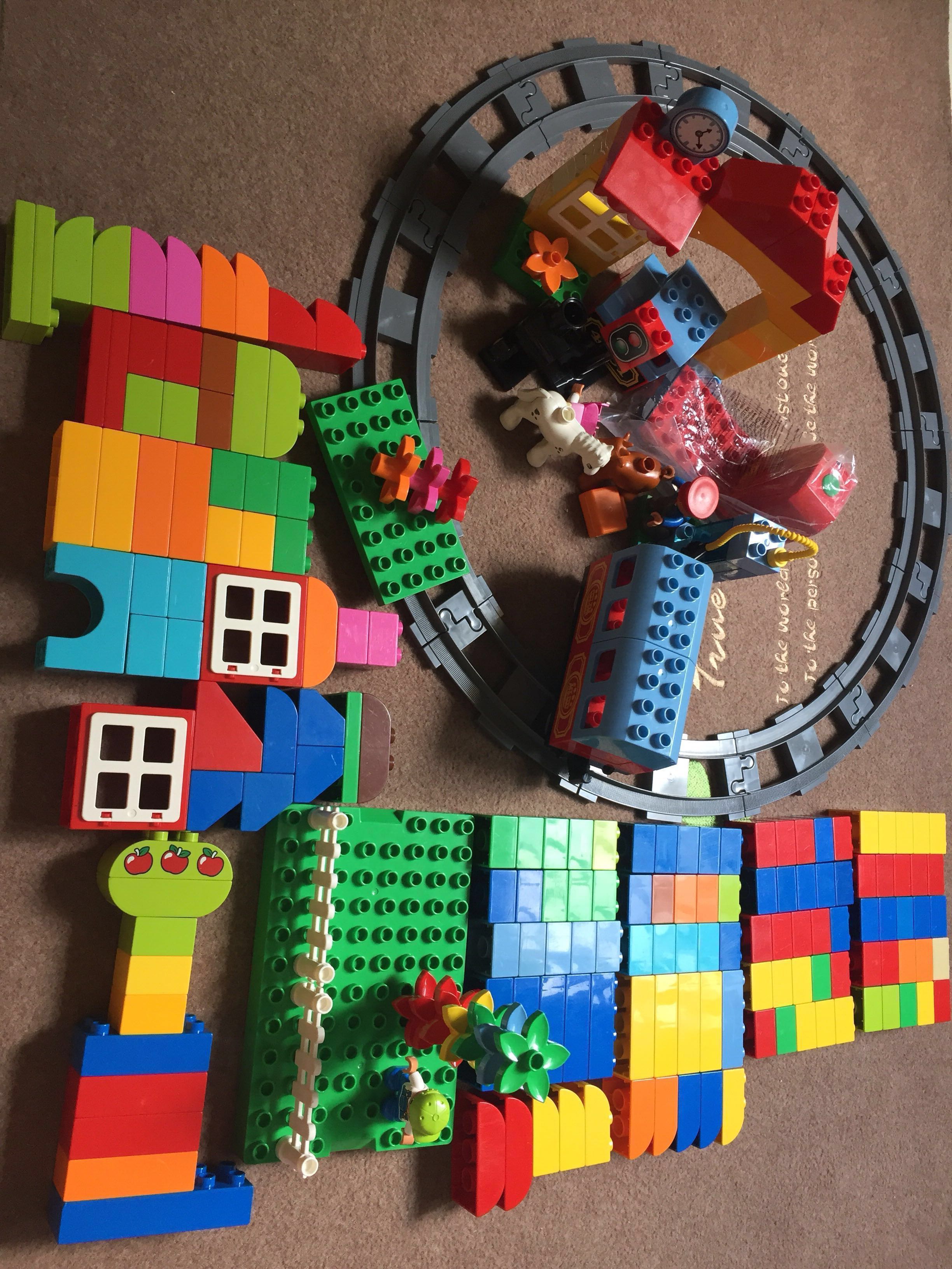 LEGO Duplo Bricks Set 48 - complete train set with bricks, Toys & Games ...