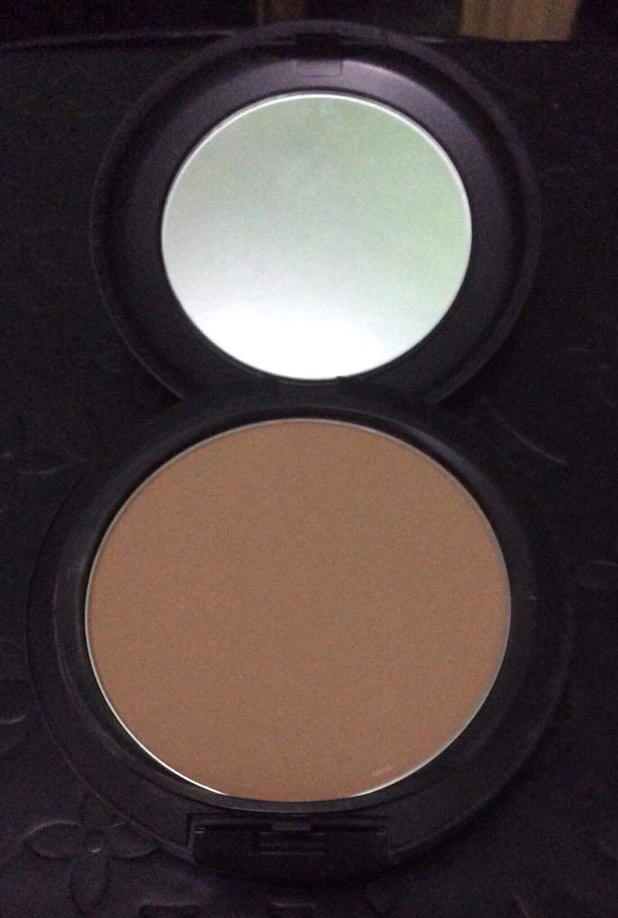 Mac Studiofix Powder NW35, Beauty & Personal Care, Face, Makeup on ...