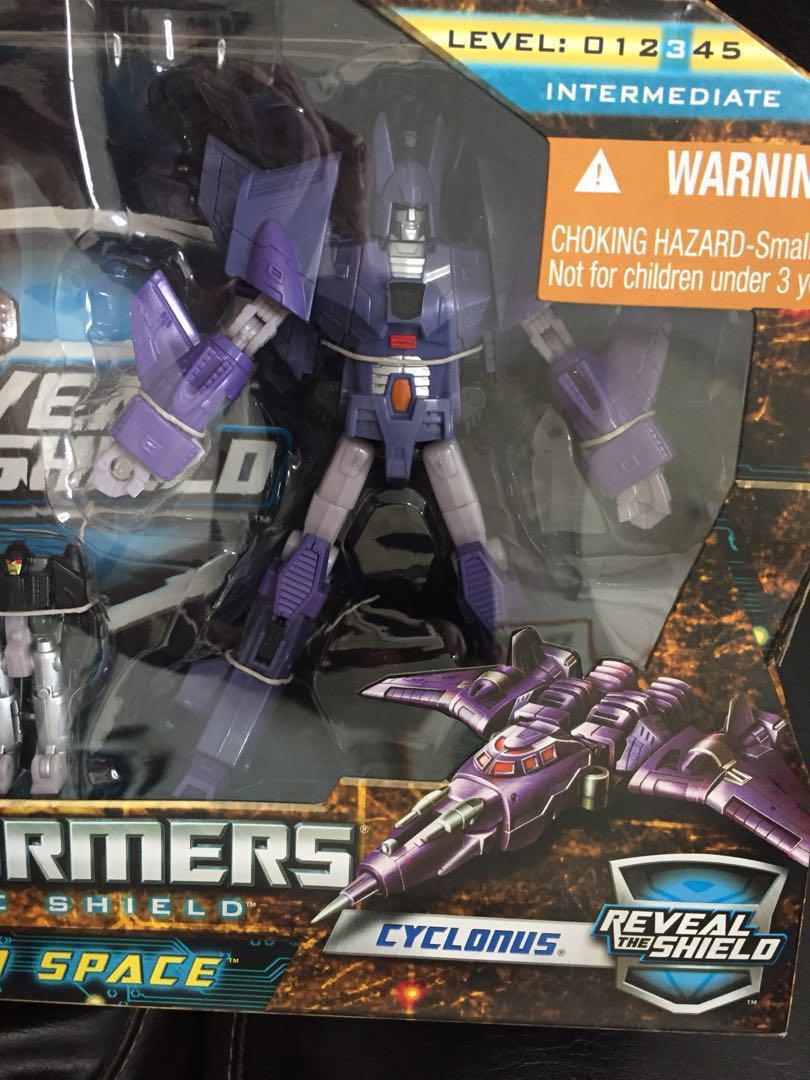 Transformers Battle in Space Cyclonus vs Rodimus Set, Toys & Games ...