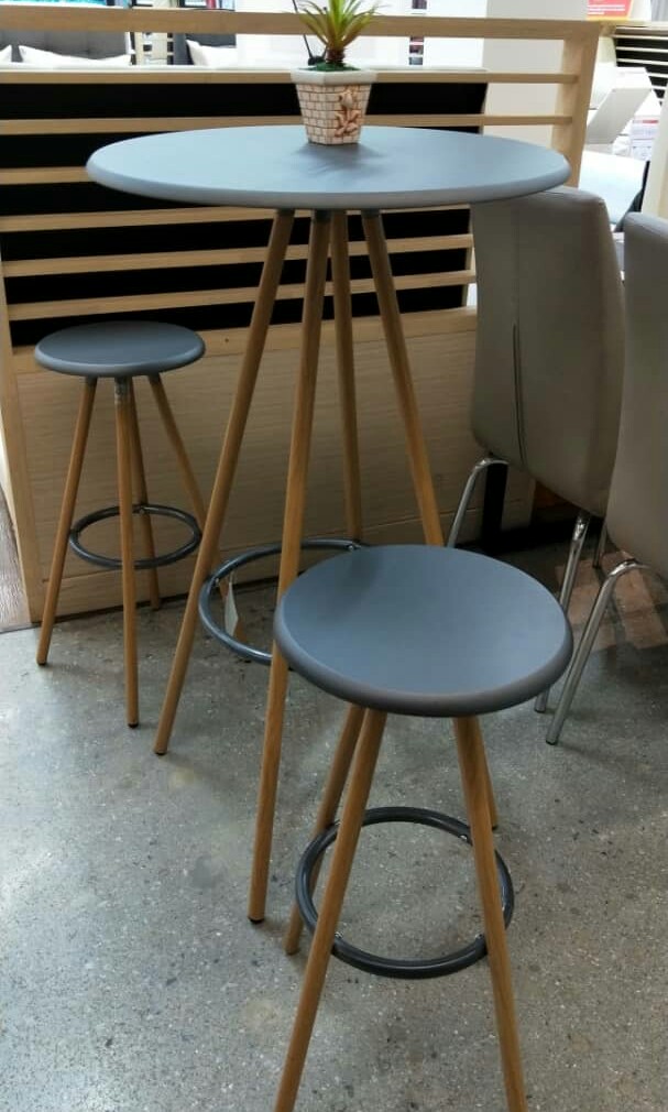 Unique Bar table & chairs set, Furniture & Home Living, Furniture ...