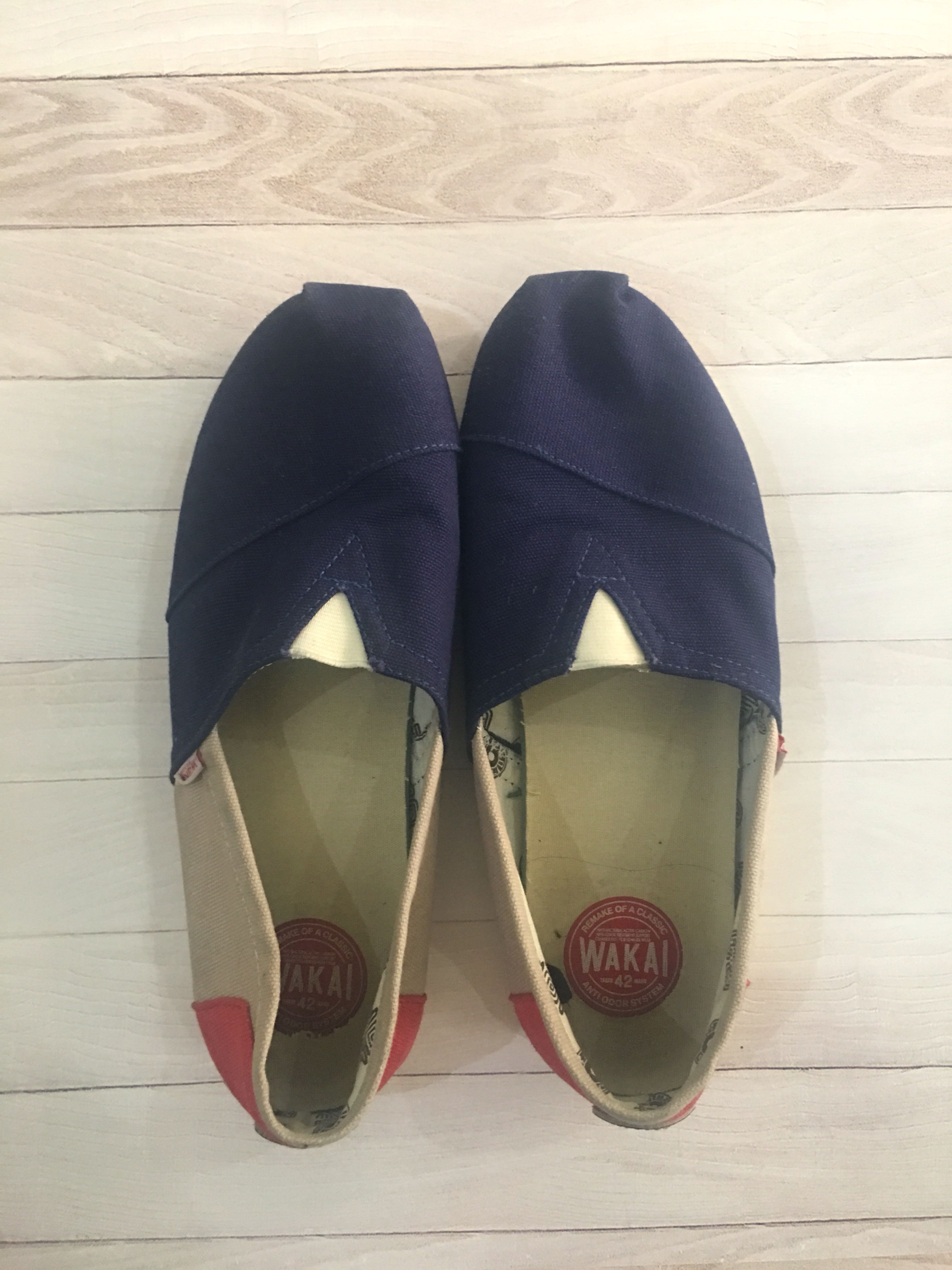 Wakai original 100%, Fesyen Pria, Sepatu di Carousell