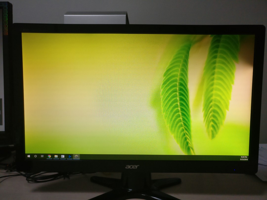 Acer Monitor 19.5" G206HQL and Creative Speaker, Computers & Tech ...