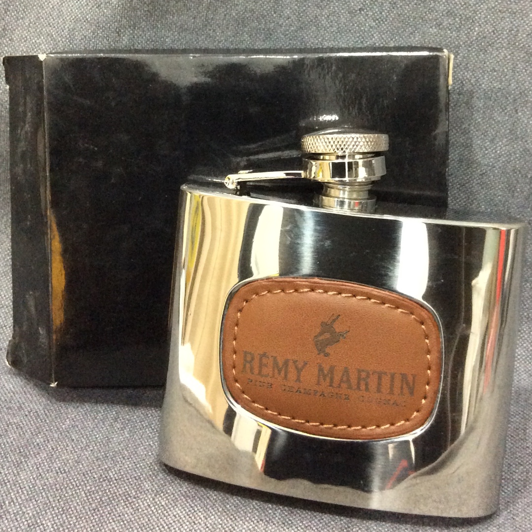 Alcohol Hip Flask - NEW stainless steel, Luxury, Accessories on Carousell