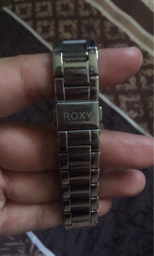 roxy watch, Women's Fashion, Watches & Accessories, Watches on Carousell