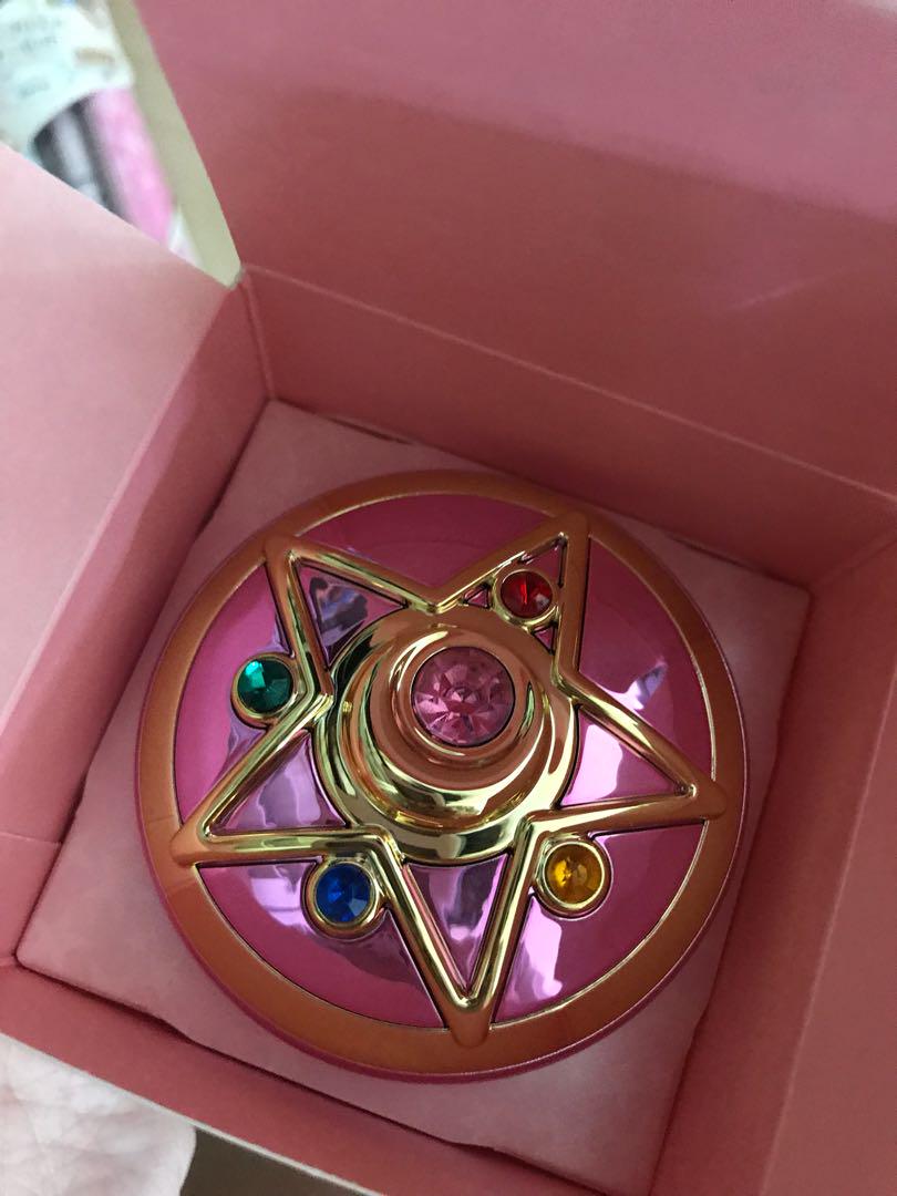Sailor Moon Compact Powder Makeup, Hobbies & Toys, Toys & Games on ...