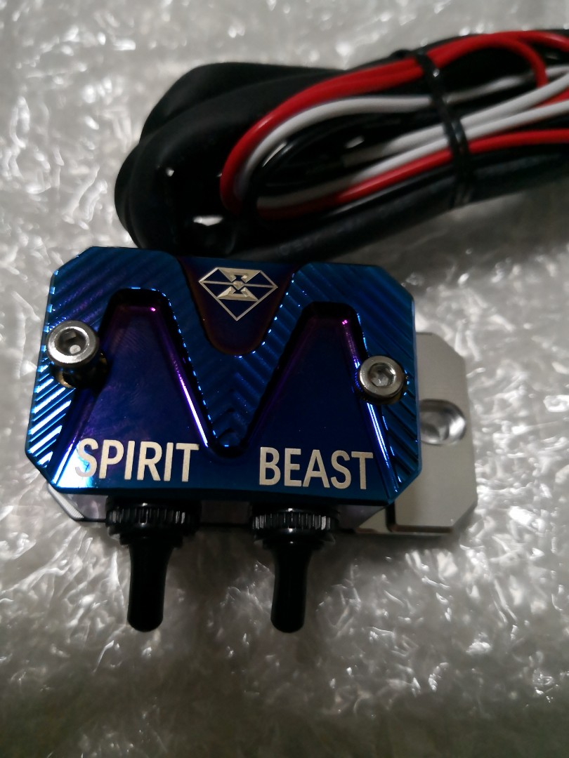 Spirit Beast Switch (2 switches), Motorcycles, Motorcycle Accessories ...