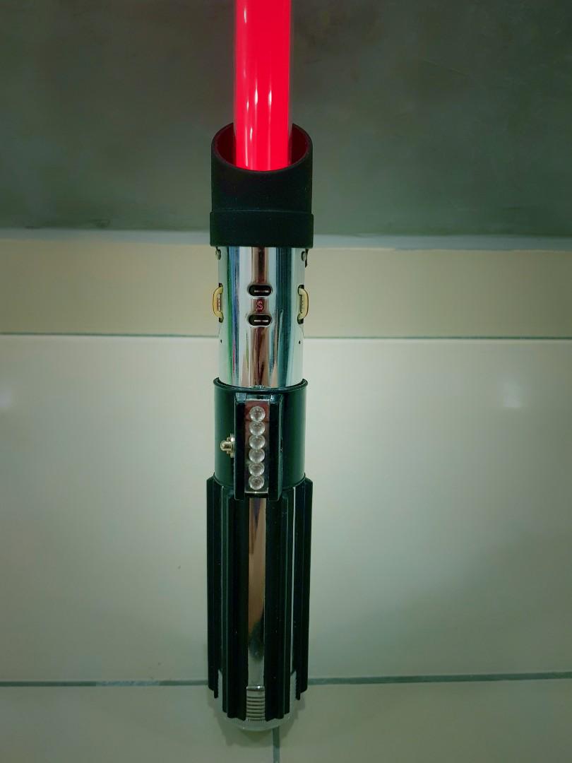 Star Wars Darth Vader Force FX Lightsaber Collectible Master Replicas ...
