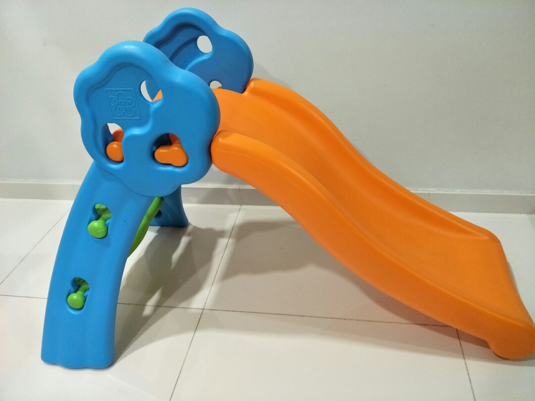 Kids Slide, Babies & Kids, Babies & Kids Fashion on Carousell