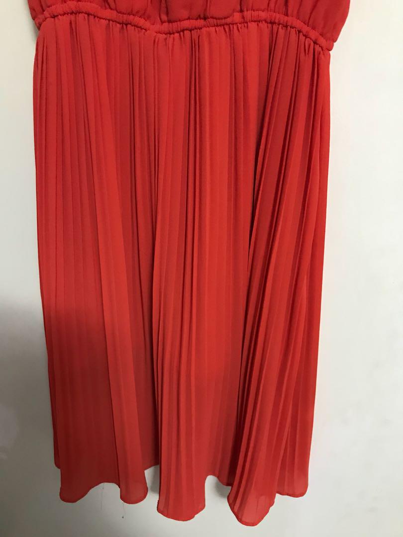 Plits Dress, Women's Fashion, Dresses & Sets, Dresses on Carousell