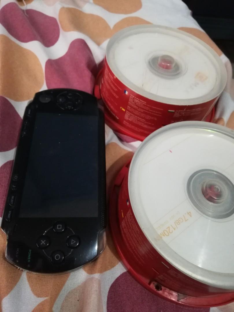 PSP 1000 phat fat with 100+ of game collection, Video Gaming, Video ...
