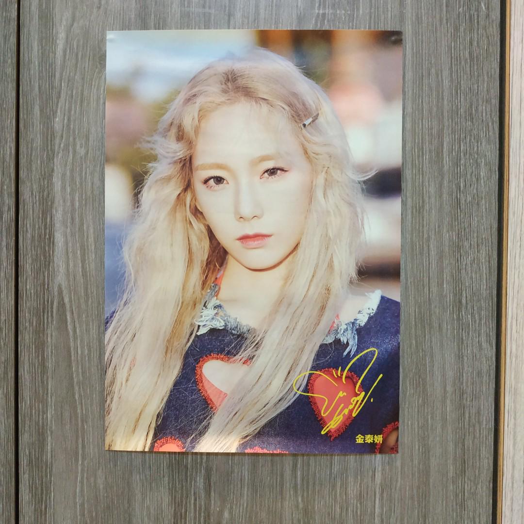 Taeyeon Why Poster, Hobbies & Toys, Memorabilia & Collectibles, K-Wave ...