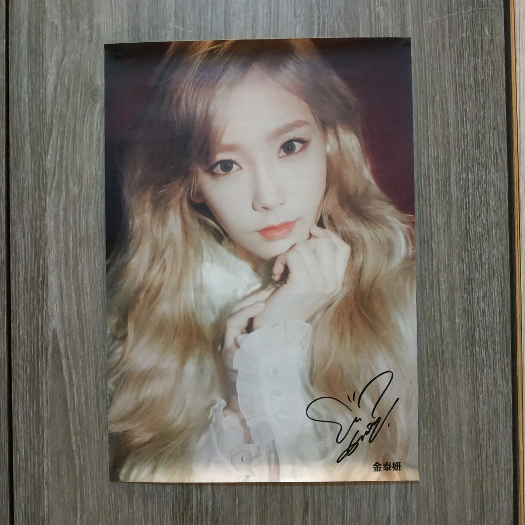 Taeyeon Why Poster, Hobbies & Toys, Memorabilia & Collectibles, K-Wave ...
