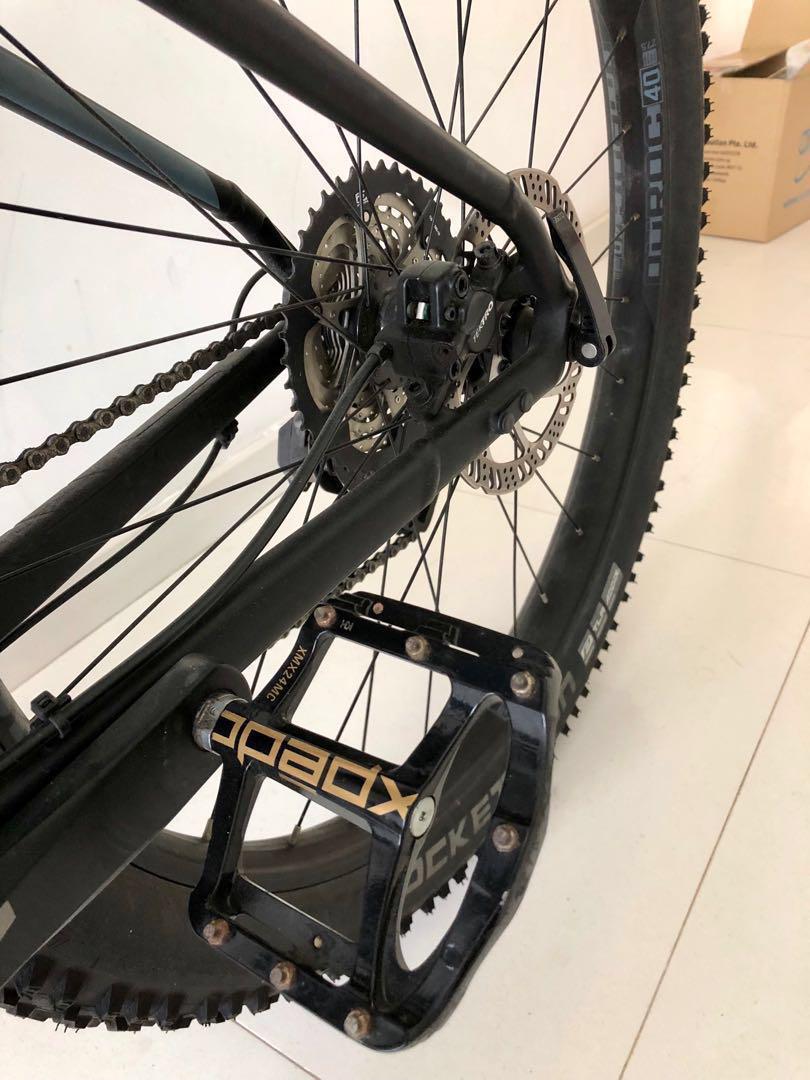 TREK Roscoe 7 , Sports Equipment, Bicycles & Parts, Bicycles on Carousell