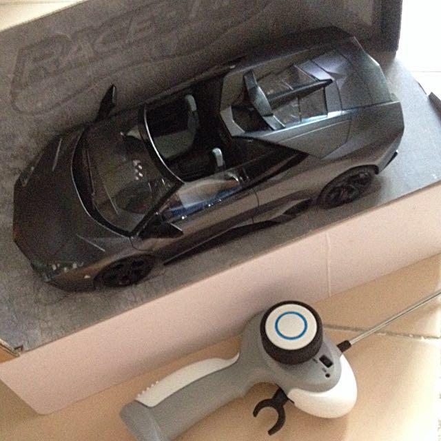 Auldey Race-tin Lamborghini Reventon Roadster Remote Control Toy Car ...