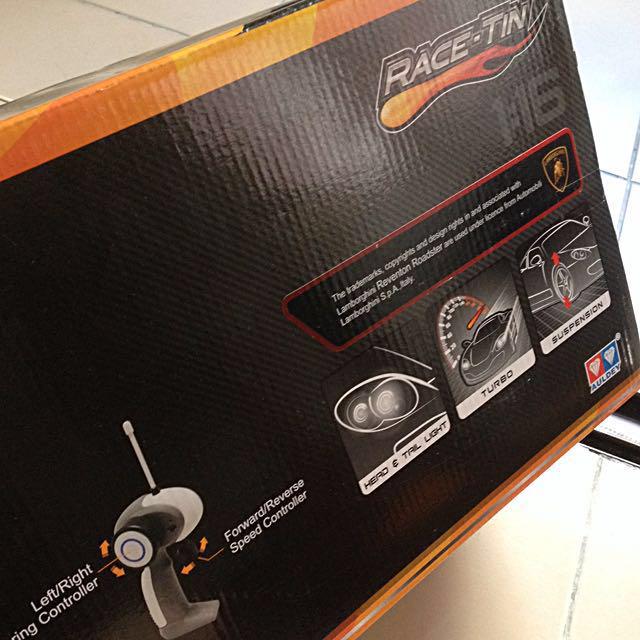 Auldey Race-tin Lamborghini Reventon Roadster Remote Control Toy Car ...