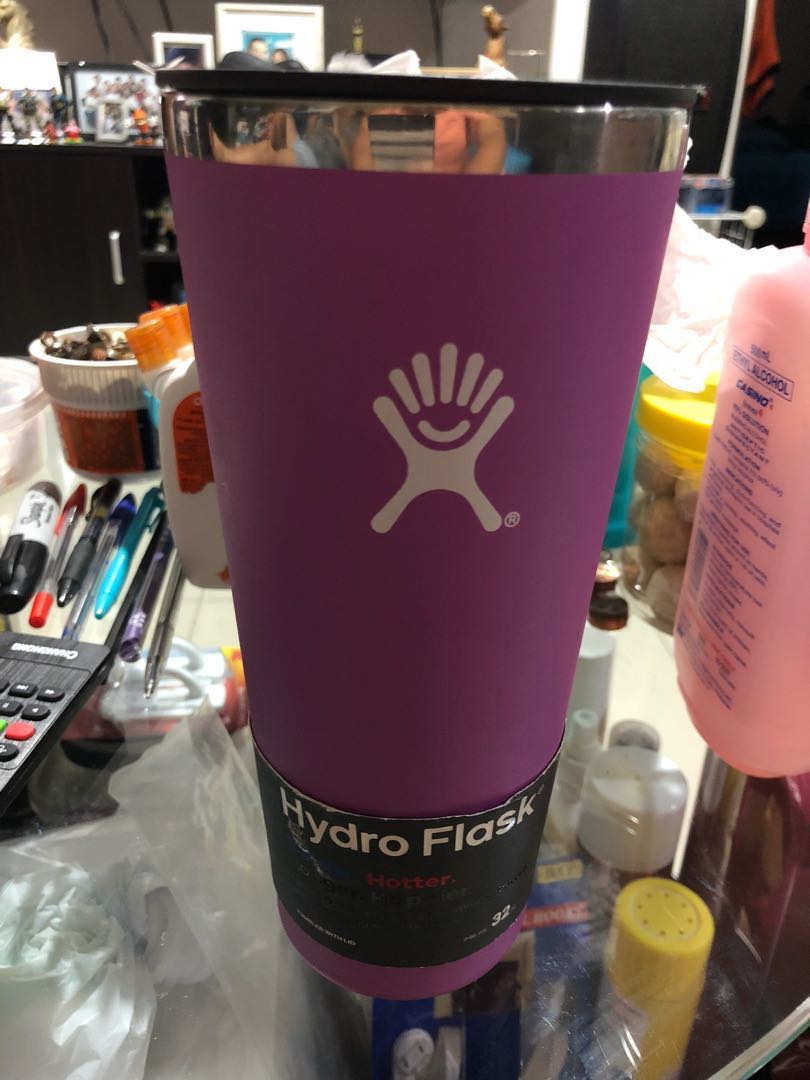 Hydro Flask 32 oz Tumbler Raspberry, Everything Else, Others on Carousell