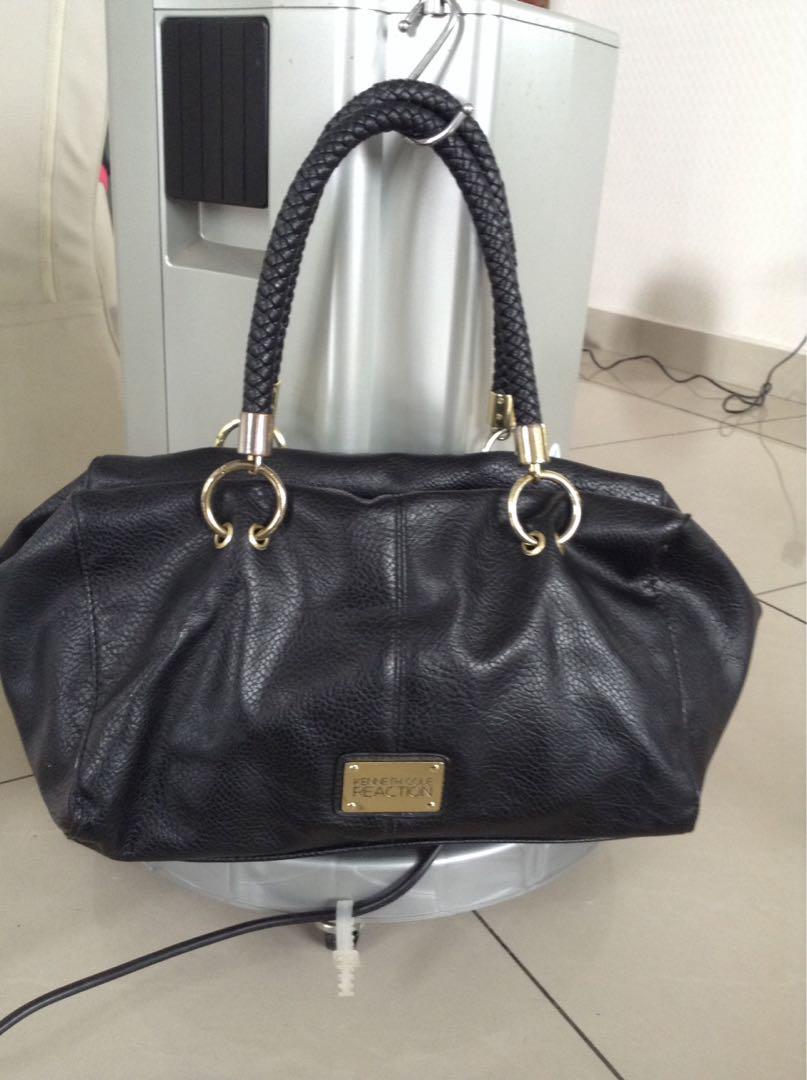 Kenneth Cole bag, Women's Fashion, Bags & Wallets, Cross-body Bags on ...