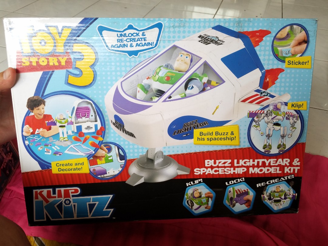 Klip Kitz Buzz Lightyear with spaceship model kit, Toys & Collectibles ...