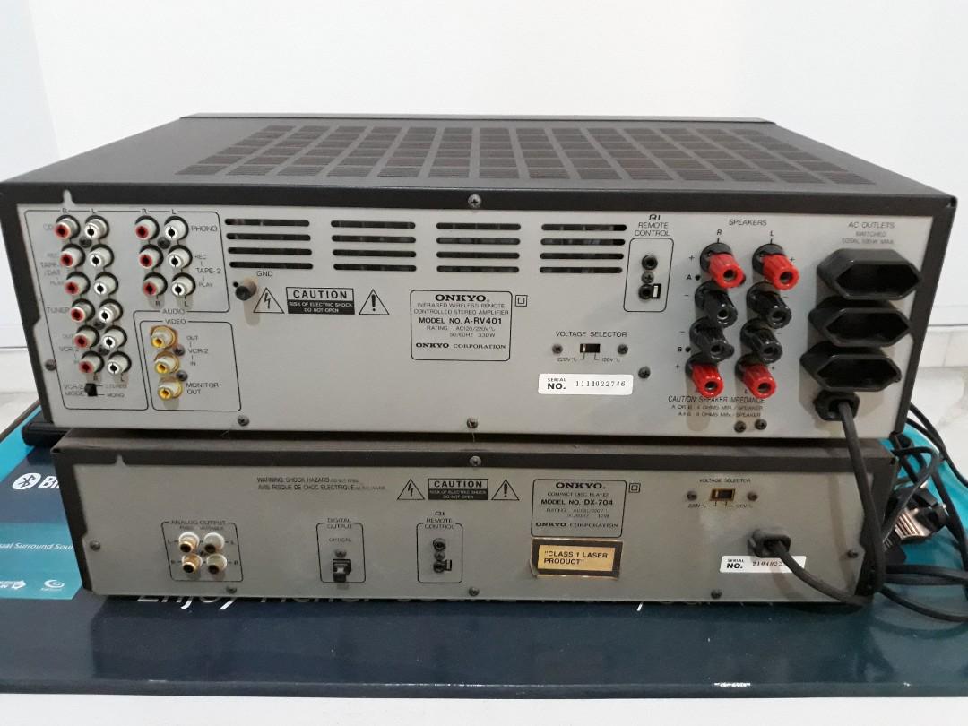 Onkyo amplifier and onkyo CD player, Audio, Soundbars, Speakers ...