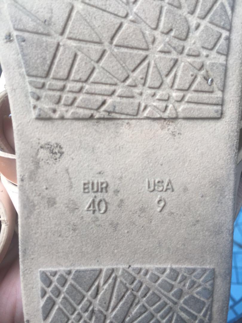 RUSH! CLN Nude/Rose Gold Sandals, Women's Fashion, Footwear, Flats ...