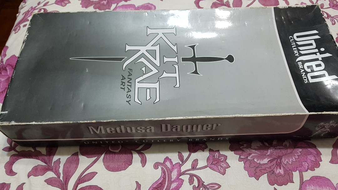 Medusa Dagger (Fantasy Knife), Hobbies & Toys, Memorabilia ...