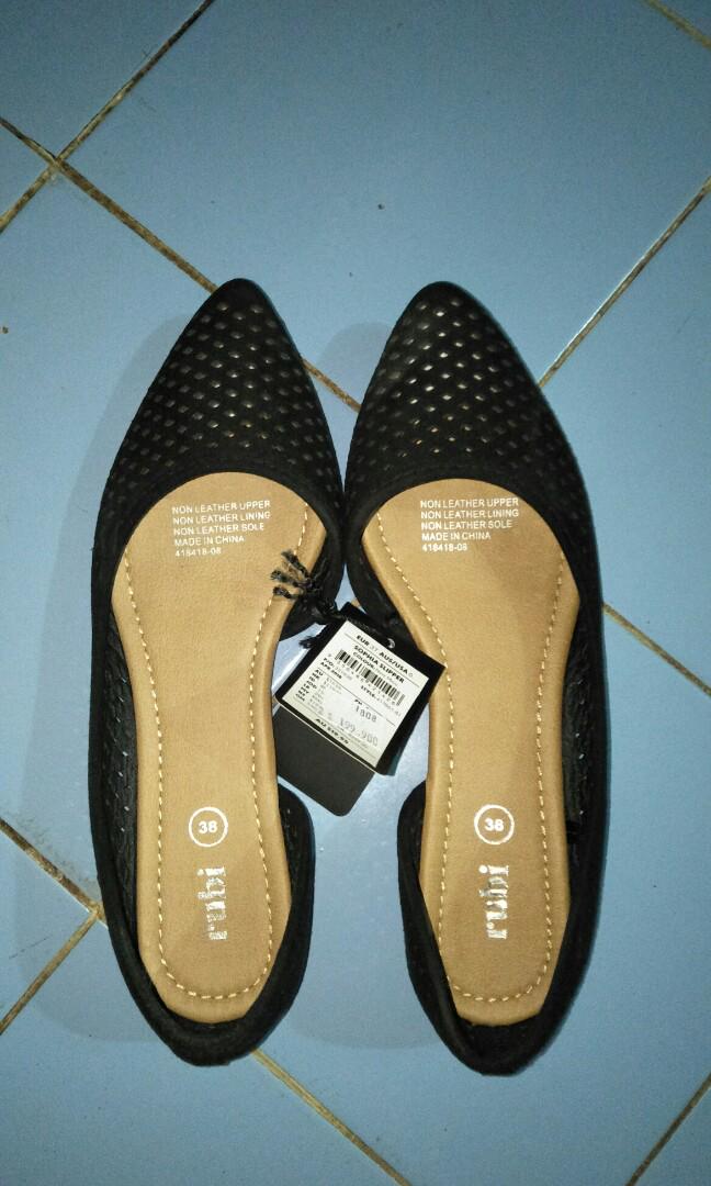 Shopia slipper, RUBI size 38 #UBLFAIR, Olshop Fashion, Olshop Wanita di ...