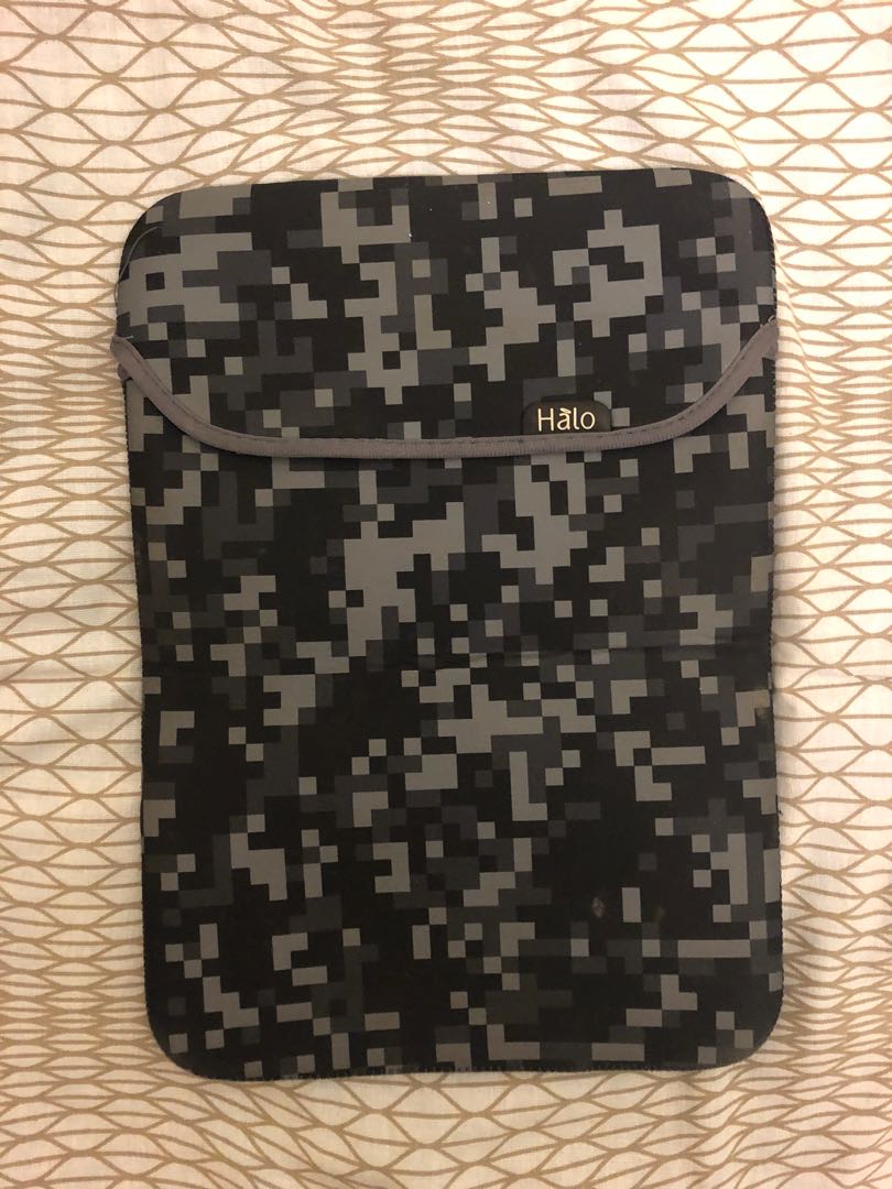 Halo laptop sleeve, Computers & Tech, Parts & Accessories, Laptop Bags ...