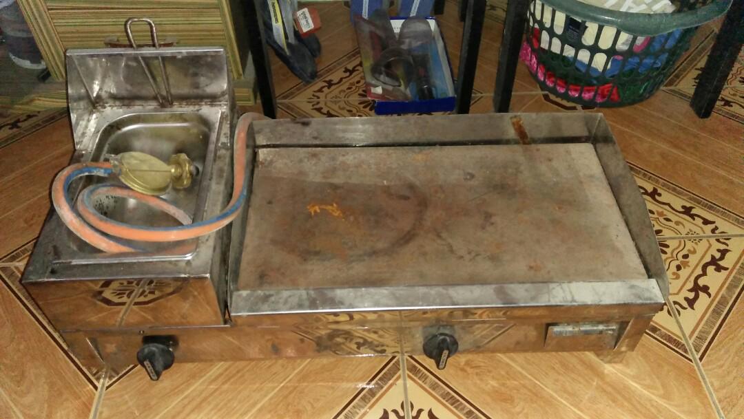 Lutuan ng Burger at Footlong at Fries Etc., TV & Home Appliances ...