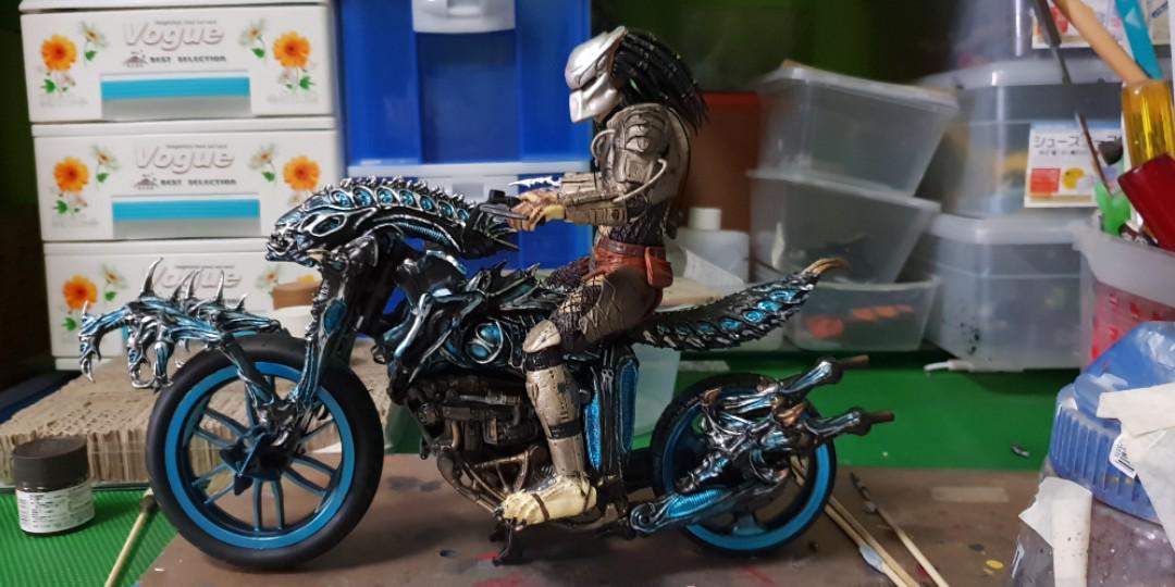 Neca custom predator bike alien bike, Hobbies & Toys, Toys & Games on ...