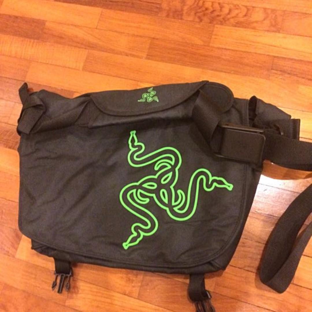 Razer Messenger Bag, Men's Fashion, Bags, Sling Bags on Carousell
