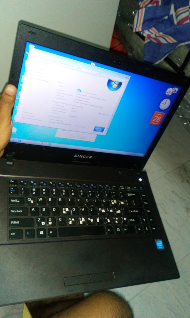 SINGER, Computers & Tech, Laptops & Notebooks on Carousell