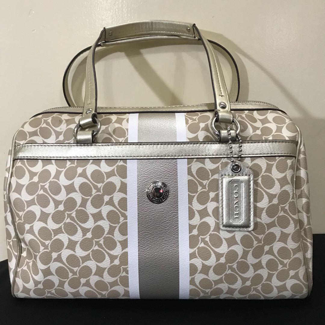 Coach Chelsea Bag, Women's Fashion, Bags & Wallets, Cross-body Bags on ...
