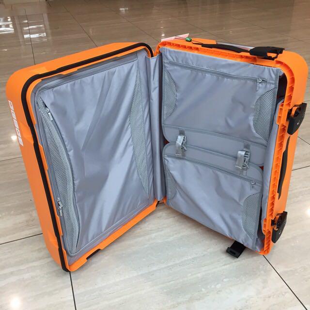 Lojel OCTA (4 Wheels Luggage), Babies & Kids, Maternity Care on Carousell
