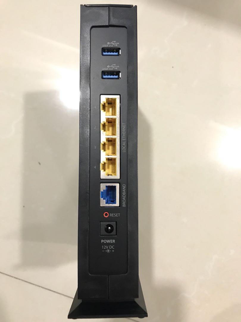 Pre owned Singtel Fiber Router and Modem, Computers & Tech, Parts ...