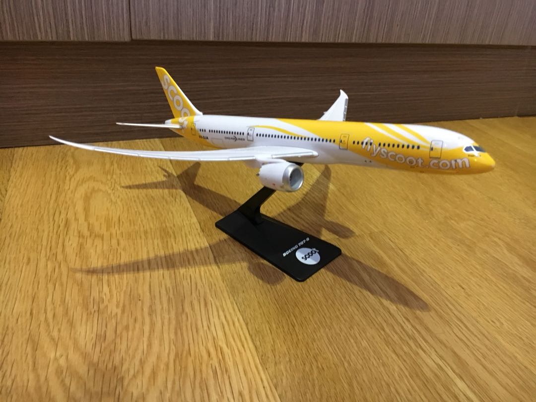 Scoot Boeing 787-9 Dreamliner 1/200 scale (airplane model/model plane ...