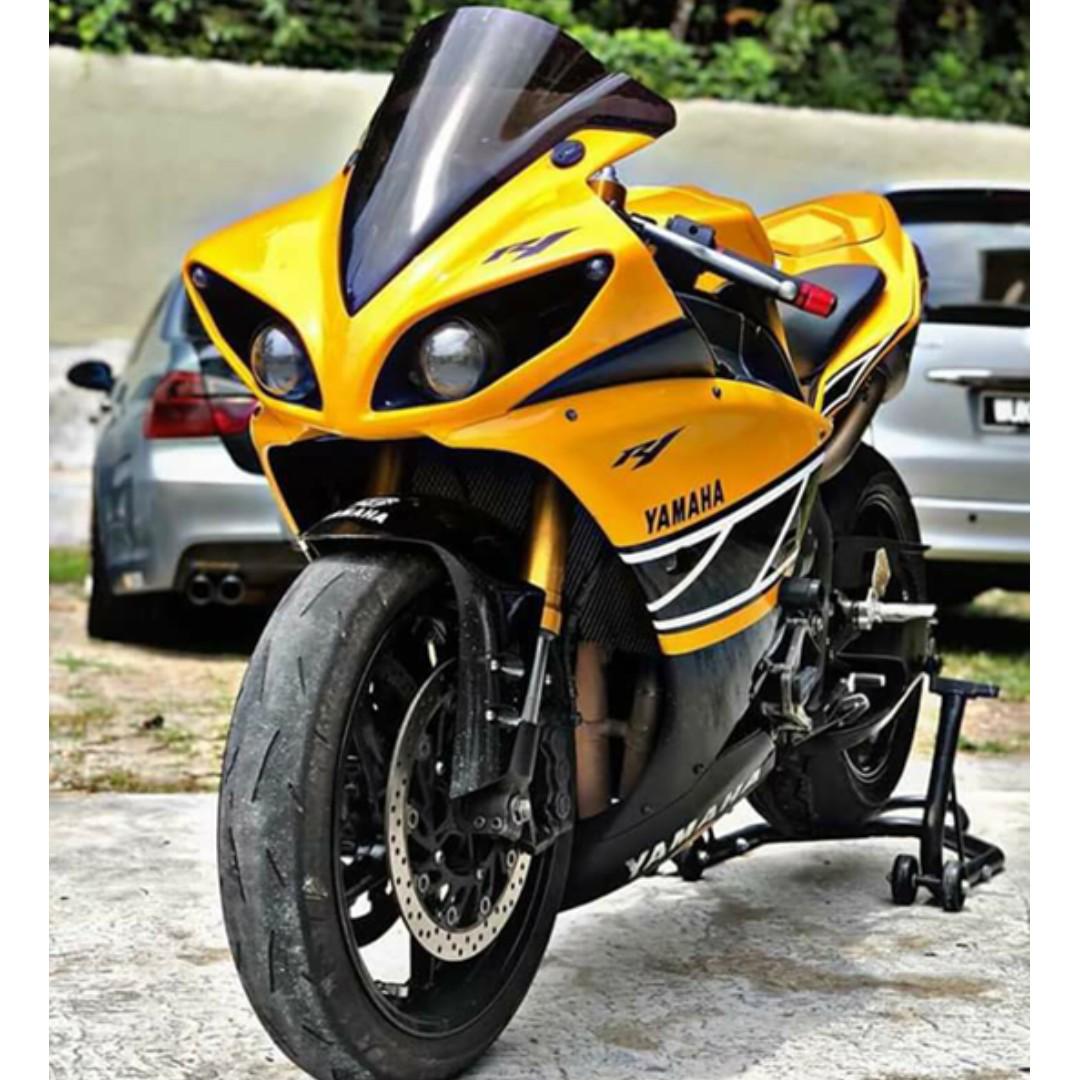yamaha r1 coverset, Motorbikes on Carousell