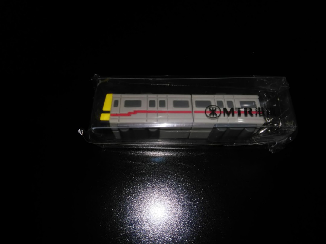 港鐵 MTR KCRC Train Model USB Flash Drive, 興趣及遊戲, 玩具 & 遊戲類 - Carousell
