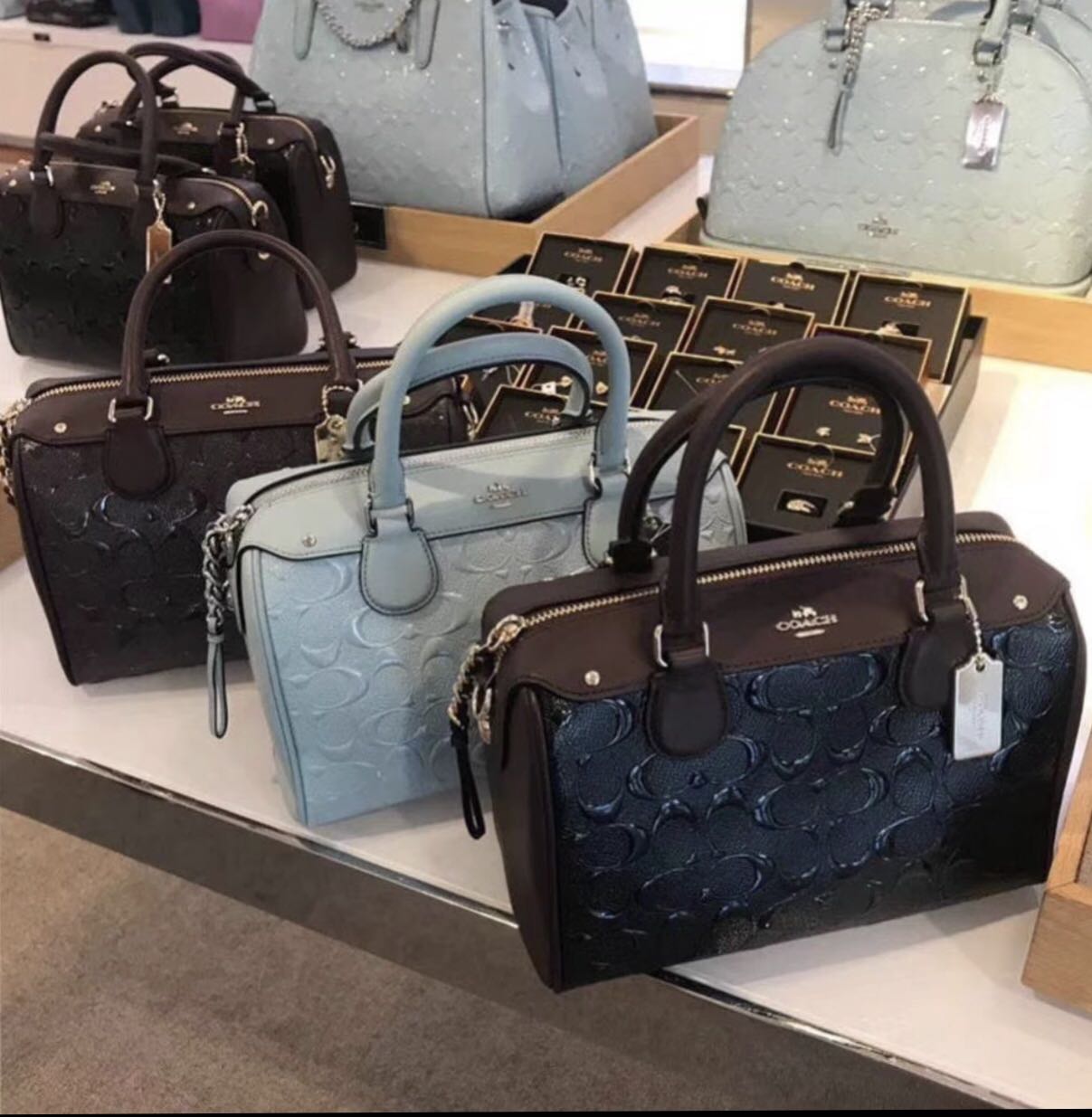 Coach Mini Bennet Authentic unit, Luxury, Bags & Wallets on Carousell