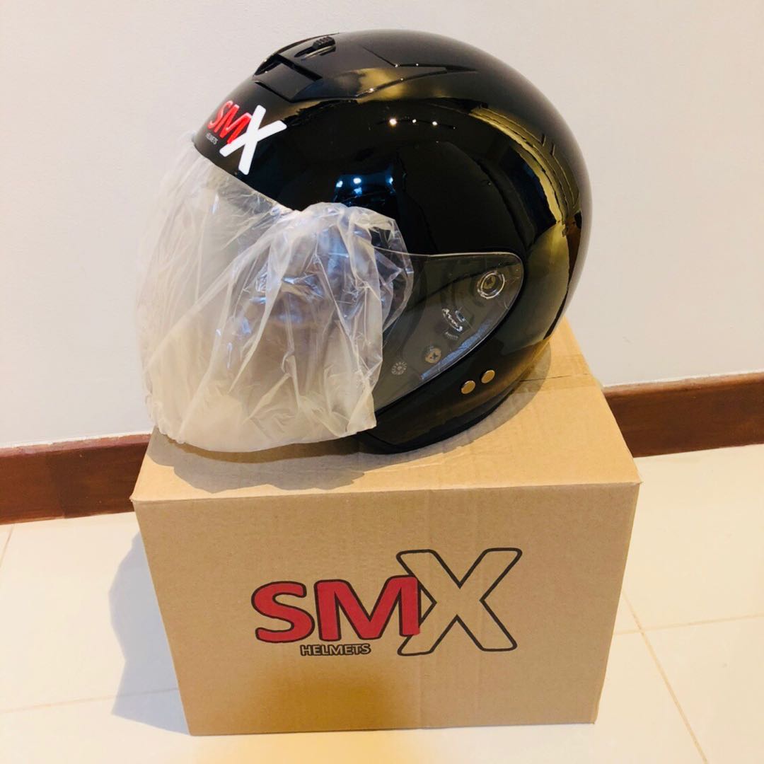 SMX Helmet SMX-268, Motorcycles, Motorcycle Apparel on Carousell