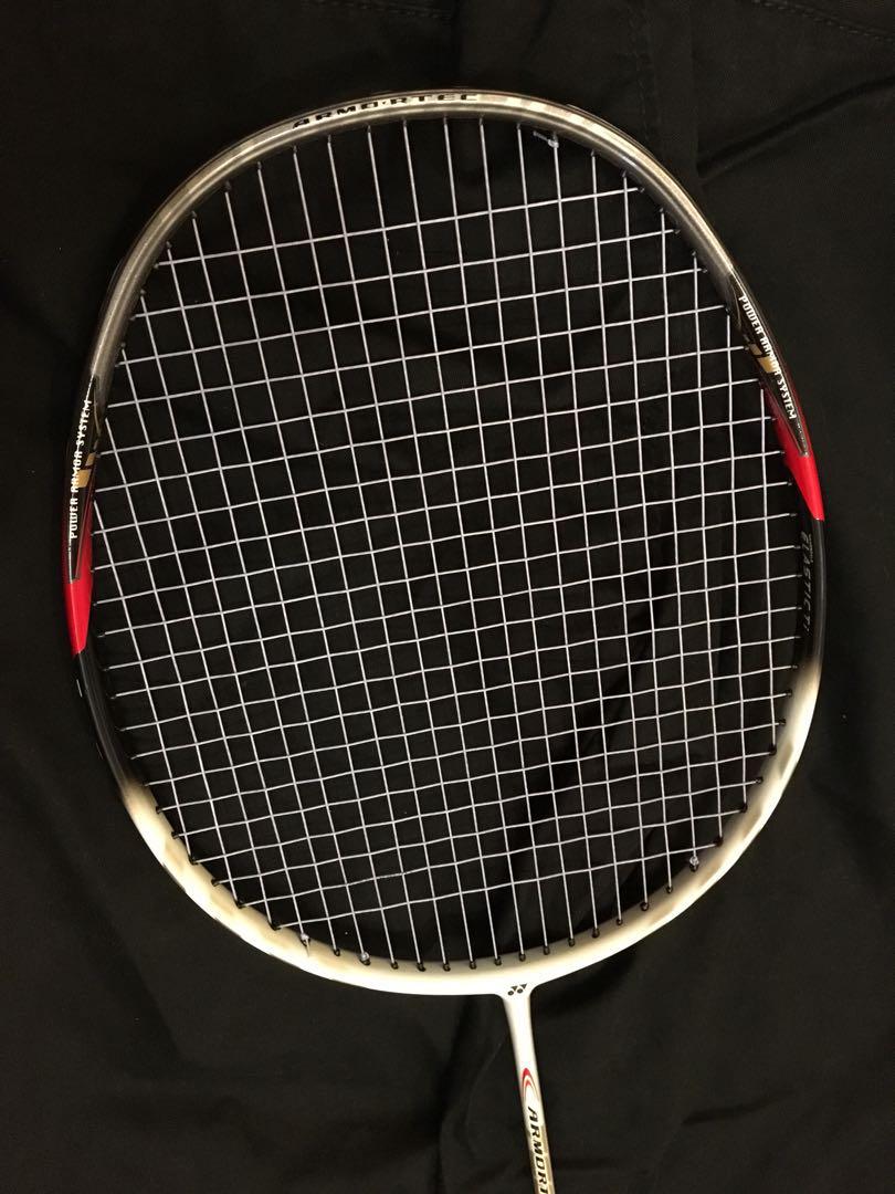 Yonex Armortec 900 Technique TW 3ug5, 運動產品, 運動與體育, 運動與體育 - 球拍和球類運動 - Carousell