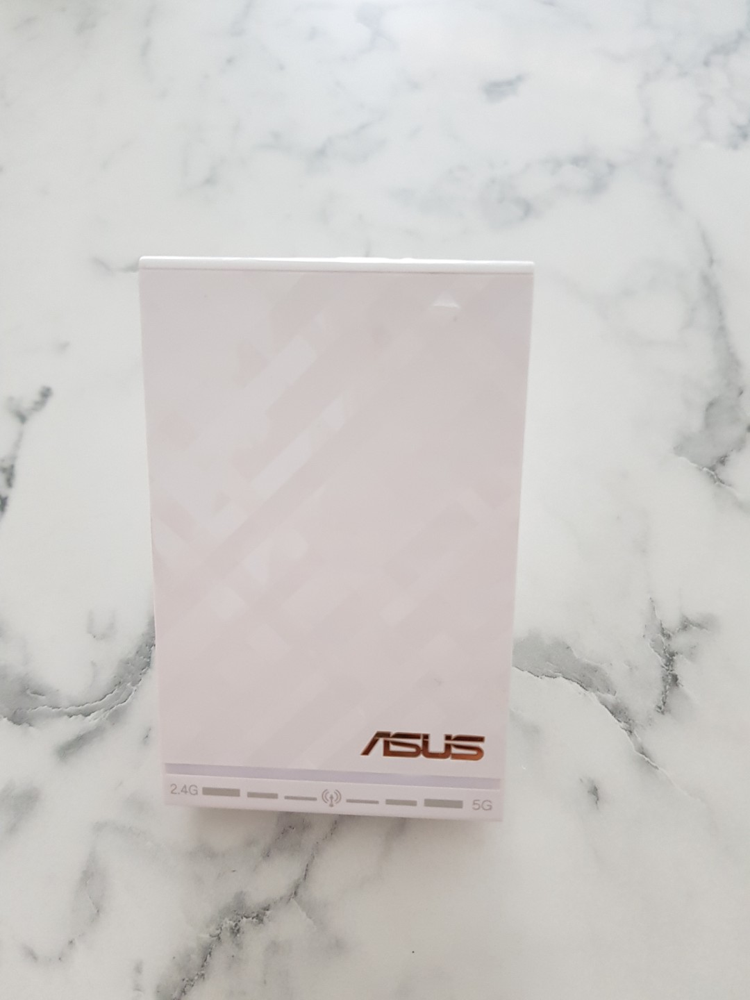 Asus wifi extender, Electronics, Others on Carousell
