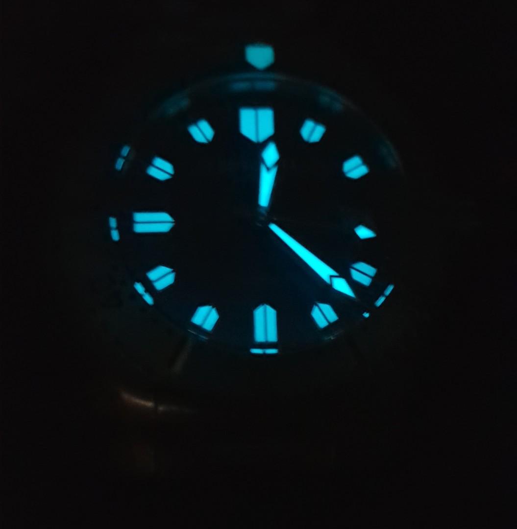 Boschett Reef Ranger Dive Watch (Stunning Sunburst Blue), Mobile Phones ...