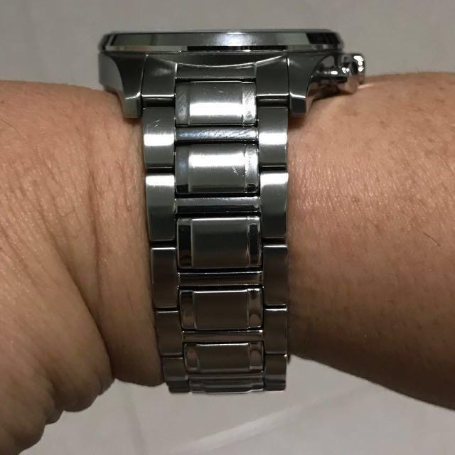 Casio Edifice EFB-508JD - 1 A, Mobile Phones & Gadgets, Wearables ...