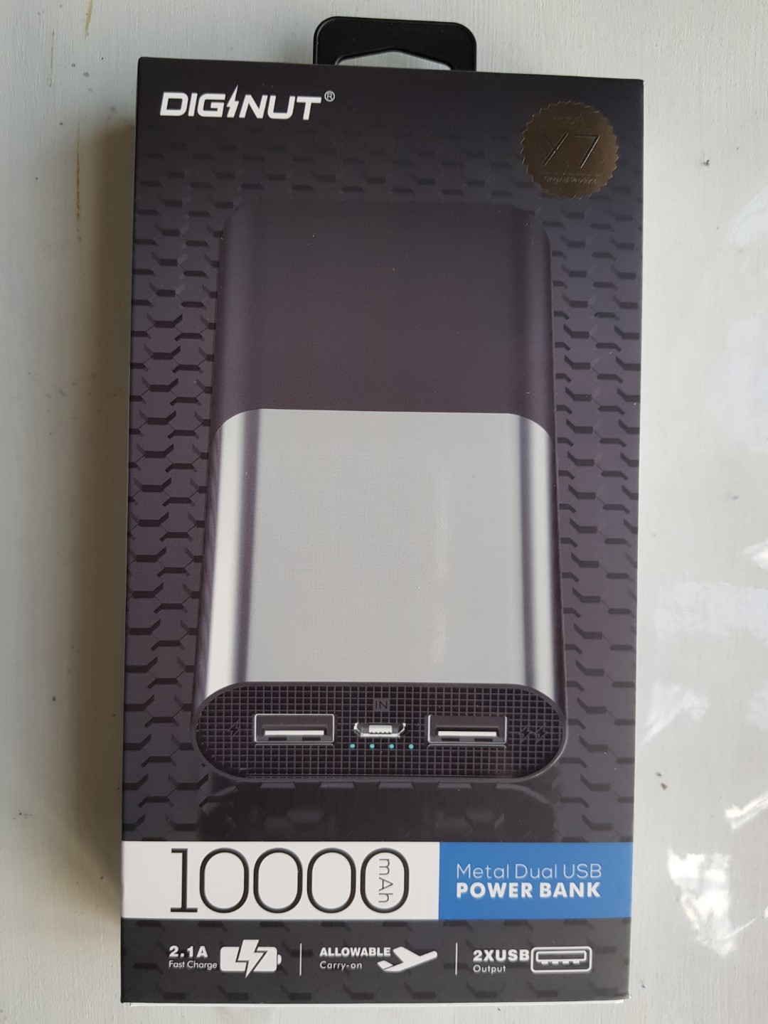 Diginut 10000 mAh powerbank, Mobile Phones & Gadgets, Mobile & Gadget ...