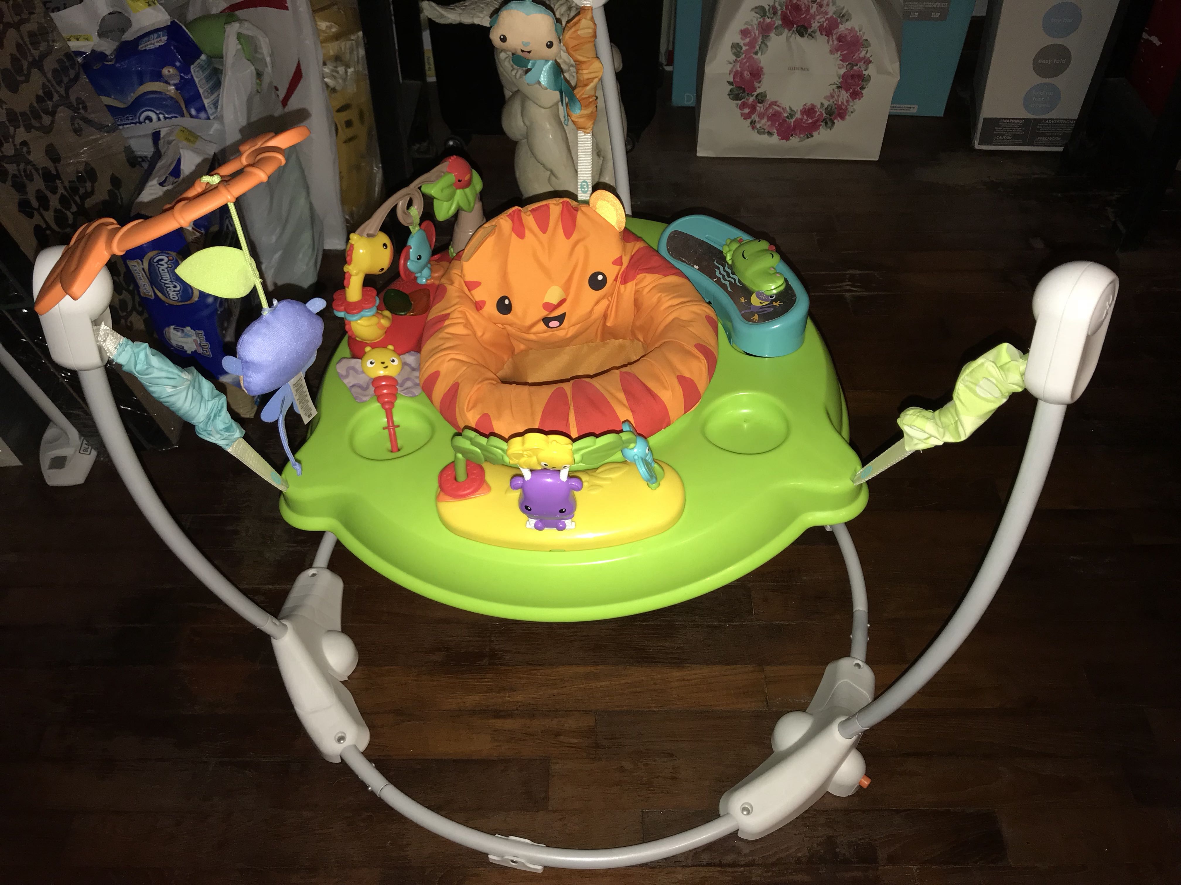 Fisher Price Roarin Rainforest Jumperoo, Babies & Kids, Infant Playtime ...