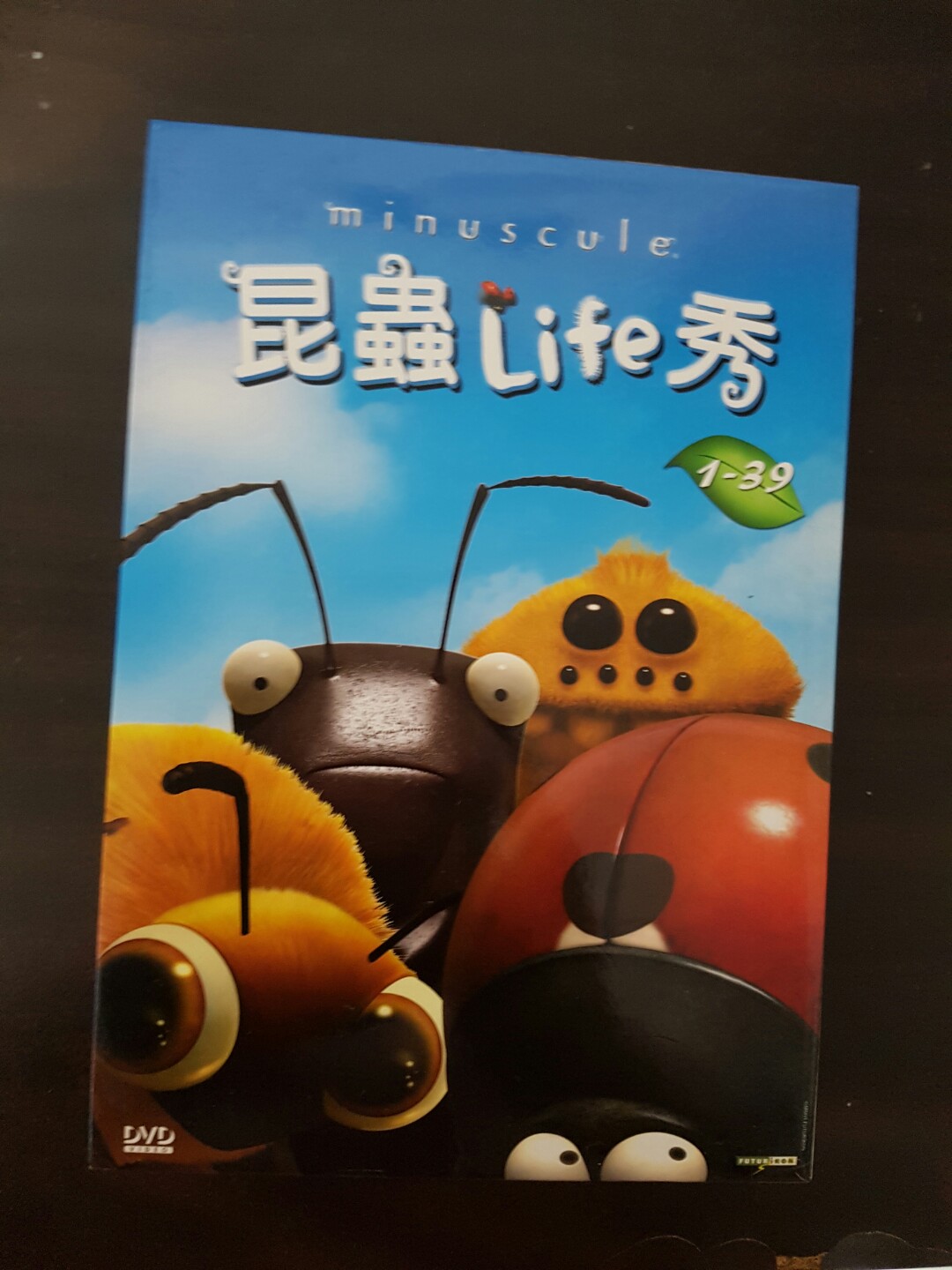 Minuscule The private life of insects 3 CDs, Hobbies & Toys, Books ...