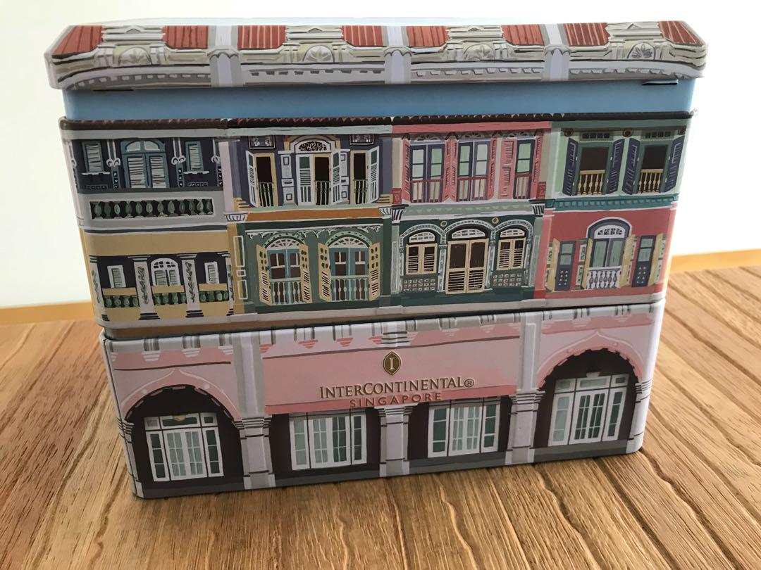 Artistic Moon cake metal box container , Everything Else on Carousell