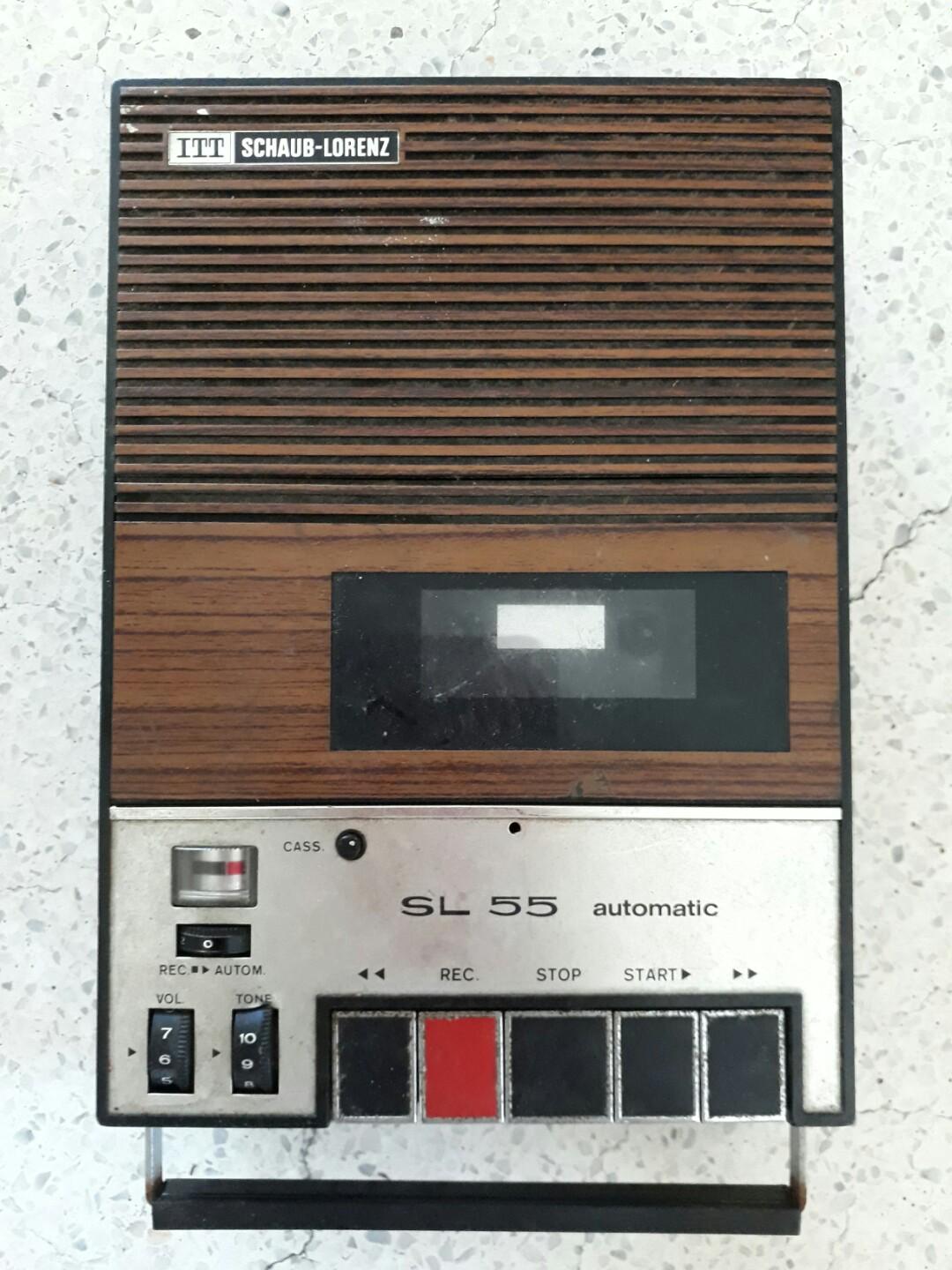 vintage 1960s Germany ITT Schaub-Lorenz SL55 Automatic portable faux ...