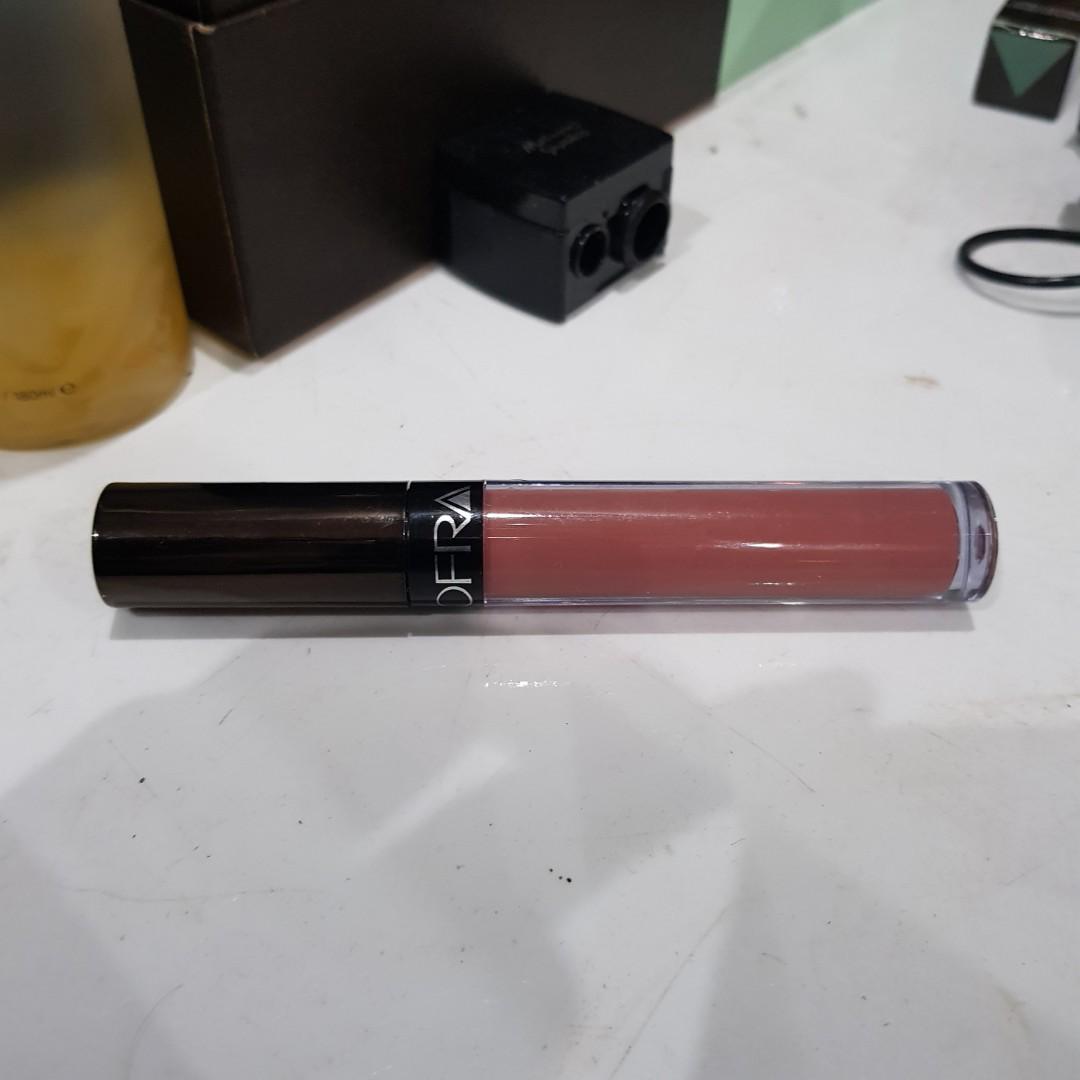 Ofra Lip Matte Charmed, Kesehatan & Kecantikan, Rias Wajah di Carousell