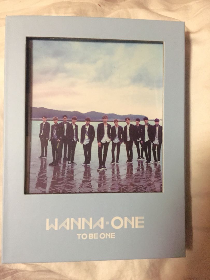 Wannaone first album, Hobbies & Toys, Memorabilia & Collectibles, K ...